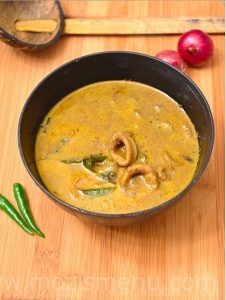 Kanava (Koonthal) Varutharacha Curry / Squid in Roasted coconut gravy ...
