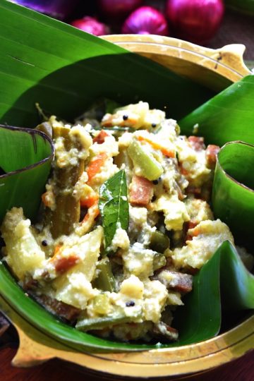 Aviyal / Avial / Kerala Mixed Vegetable Coconut Gravy - Mozis Menu