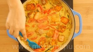 Kerala Fish (Meen) Molee / Moilee - Kerala Style Fish Stew - Mozis Menu