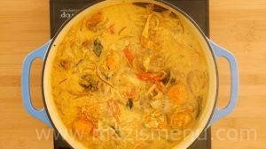 Kerala Fish (Meen) Molee / Moilee - Kerala Style Fish Stew - Mozis Menu