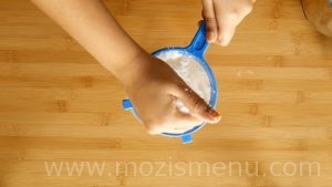 Kerala Fish (Meen) Molee / Moilee - Kerala Style Fish Stew - Mozis Menu
